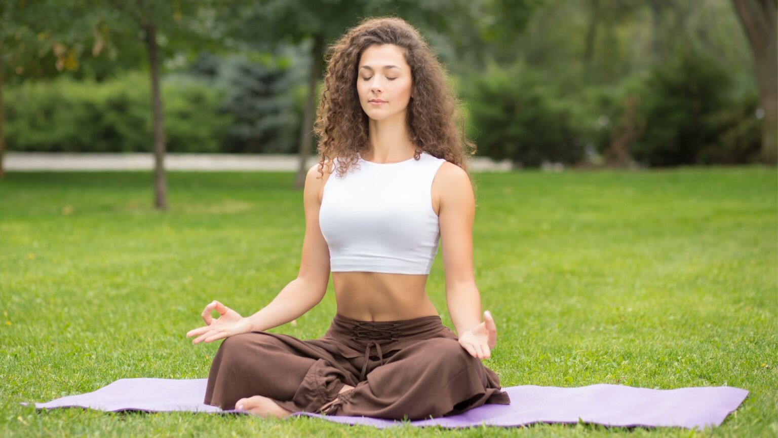 10 Natural Ways to Reduce Anxiety Without Medication - The Well-being Diary