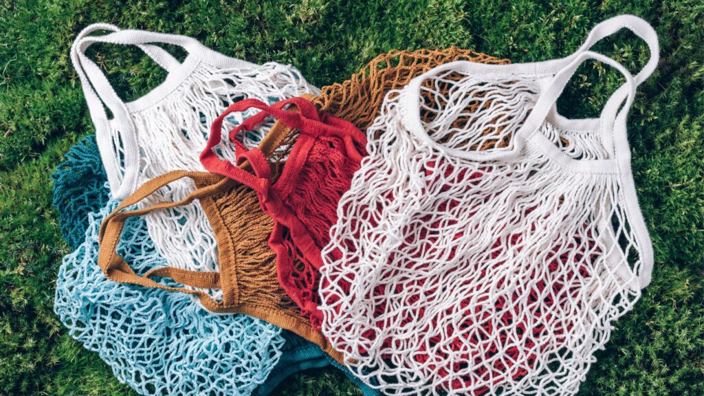 Easy Ways to Reduce Plastic Waste in Your Home - The Well-being Diary